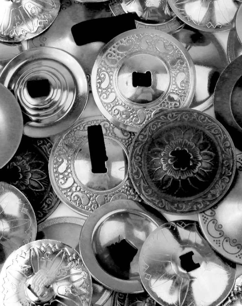 ZILLS: Music on Your Fingertips - A Book About the History, Selection ...