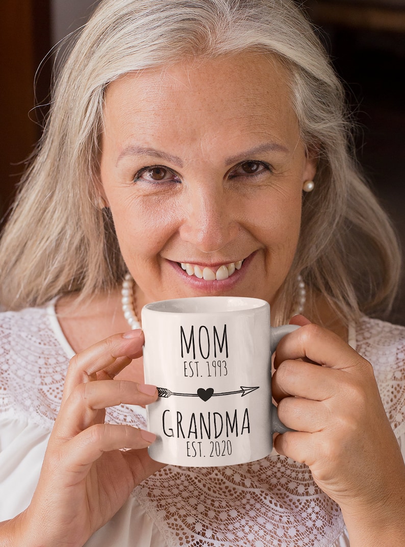Mom Est Grandma Est Mug New Grandma T First Time Grandma Etsy
