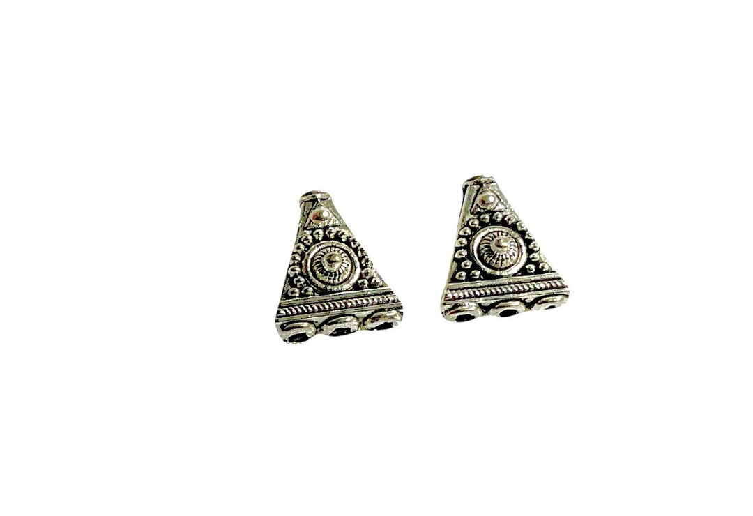 BOHO PYRAMID CONNECTORS Bali Style Silver Tone Textured 3 Strands ...