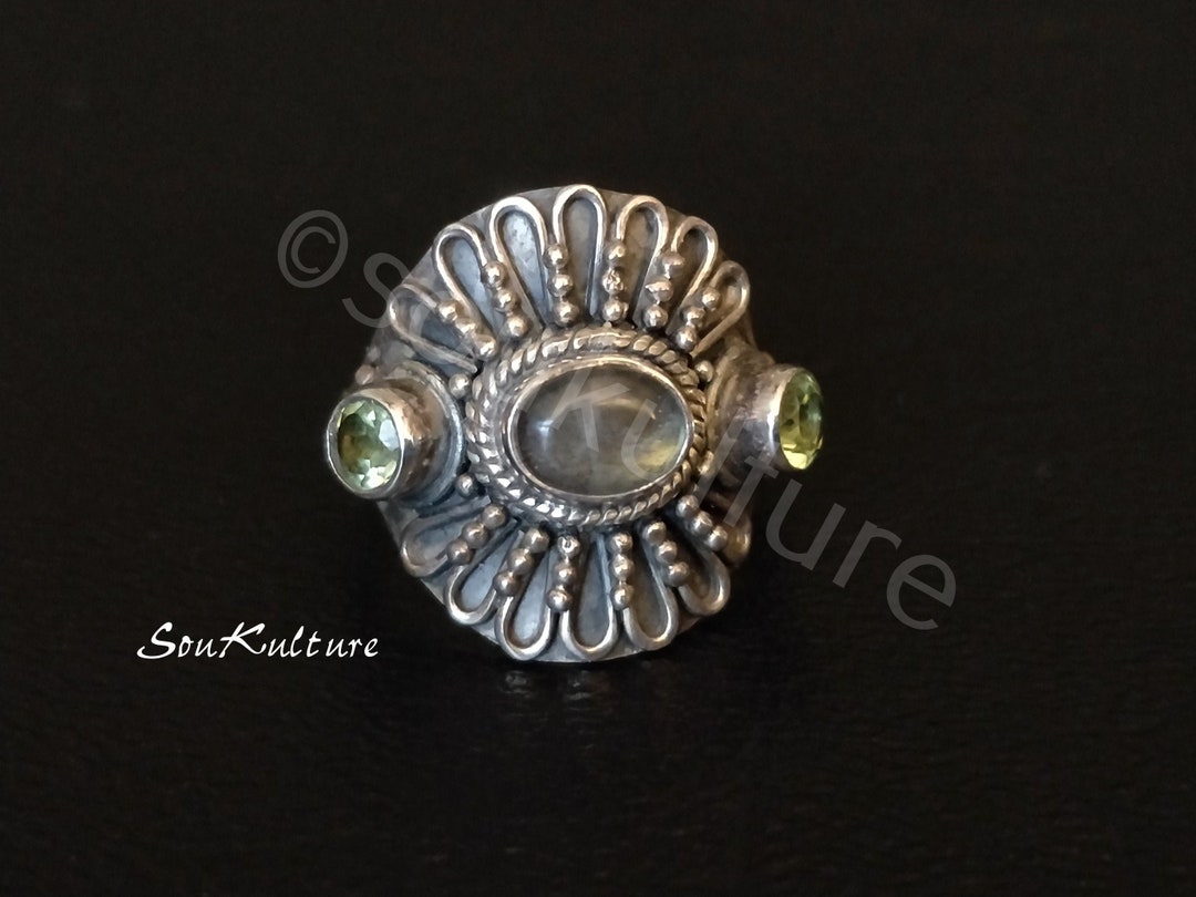 GEMSTONES COCKTAIL RING Uniquely Textured Sterling Silver Moonstone ...