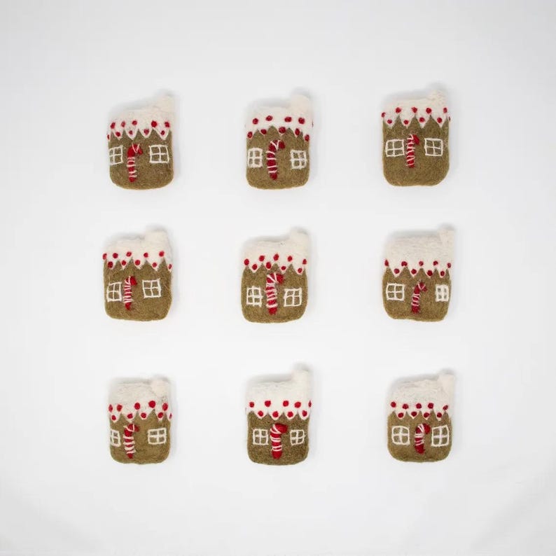 Felt Gingerbread House | Felt Christmas | Gingerbread House Garland DIY ...
