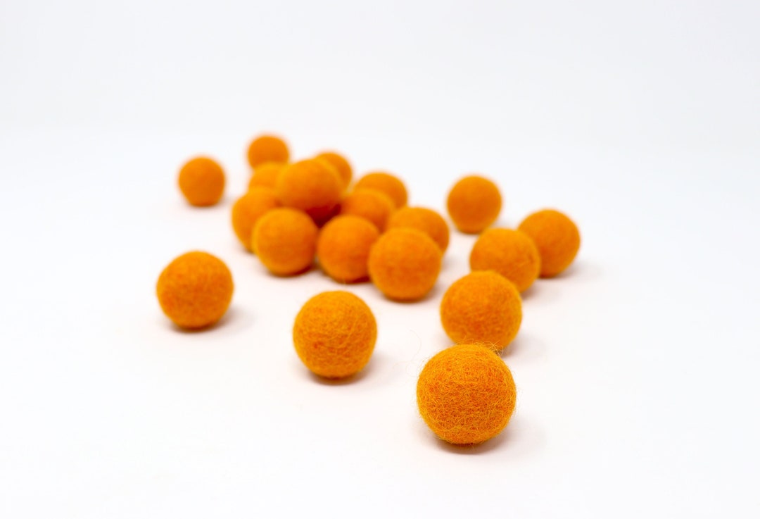 Orange Felt Pom Poms Wholesale | Orange Wool Felt Pompoms Bulk | Pom ...