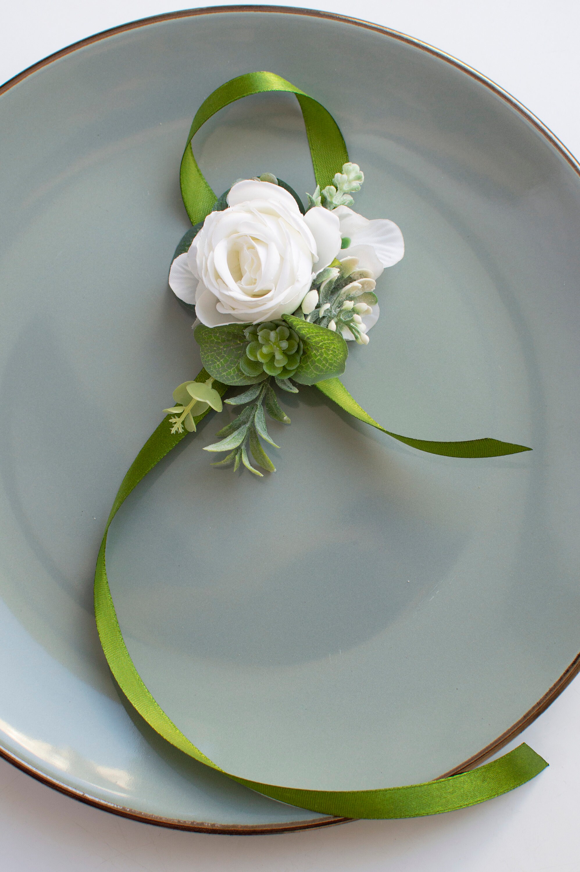 Corsage Greenery Wrist Corsage Succulent Wrist Corsage - Etsy