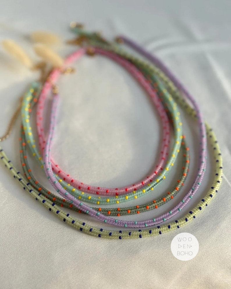 BONNIE Handwoven Glass Beaded Necklace, Dotted Design Retro Necklace - Etsy