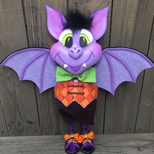 Boomerang the Bat Wreath Attachment, Bat Embellishment, Halloween Bat ...