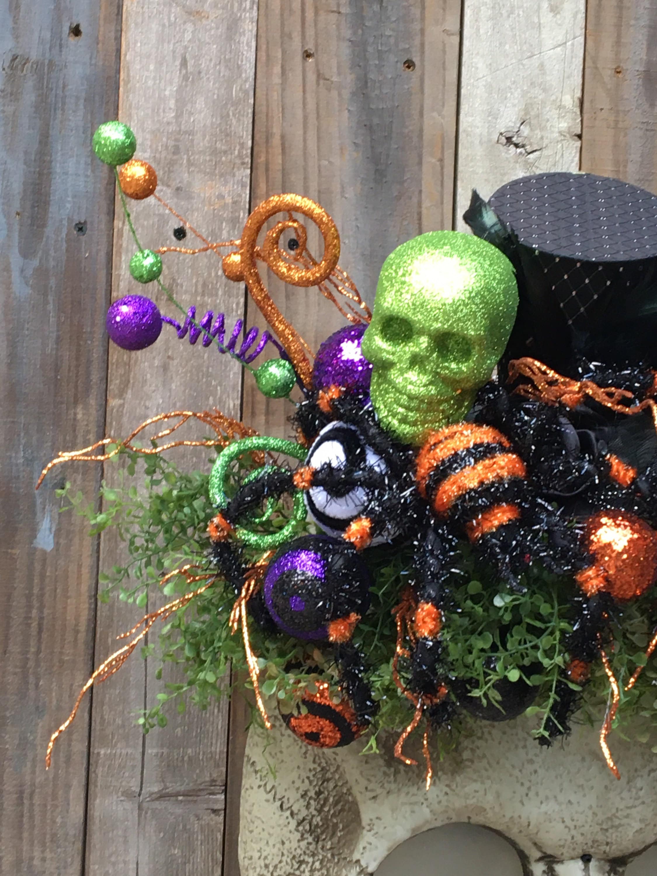 Skeleton Wreath,Animated Skull wreath, Spooky wreath, Halloween wreath ...