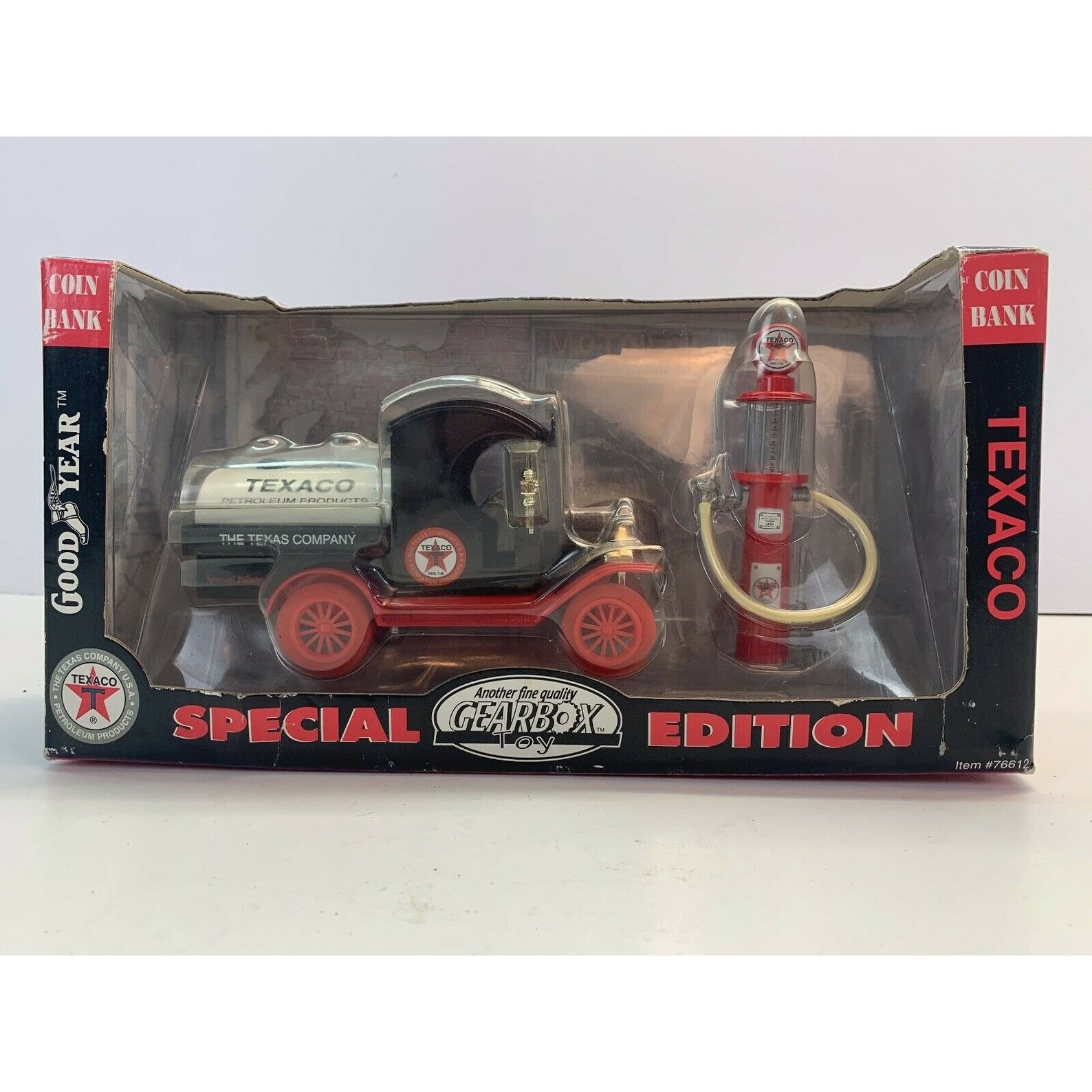 1912 Ford Model T Oil Tanker and 1920s Wayne Gas Pump Texaco Coin Bank ...