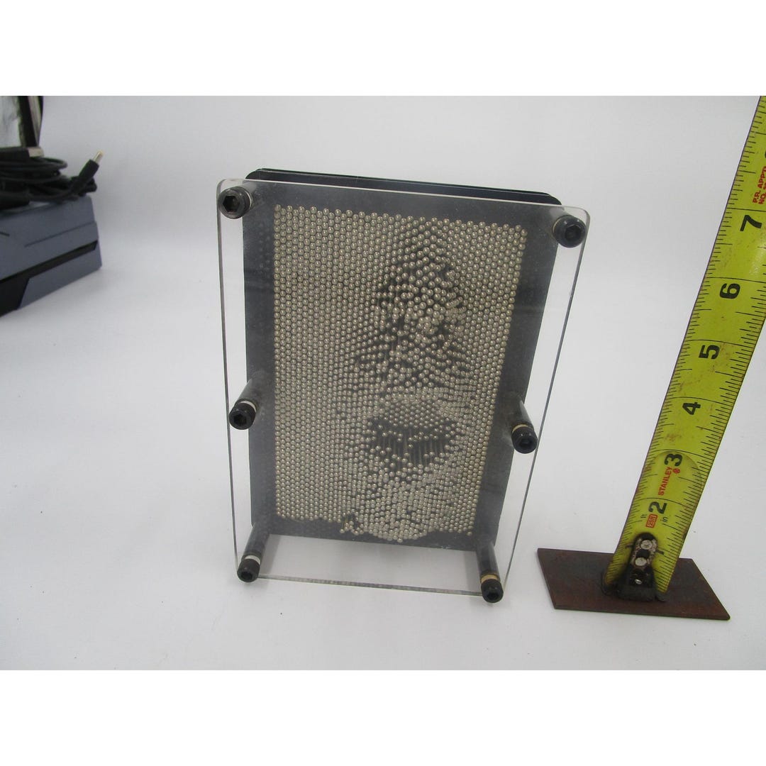 Vintage Pinpressions Pin Art 3D Desktop Sculpture With Metal Pins ...