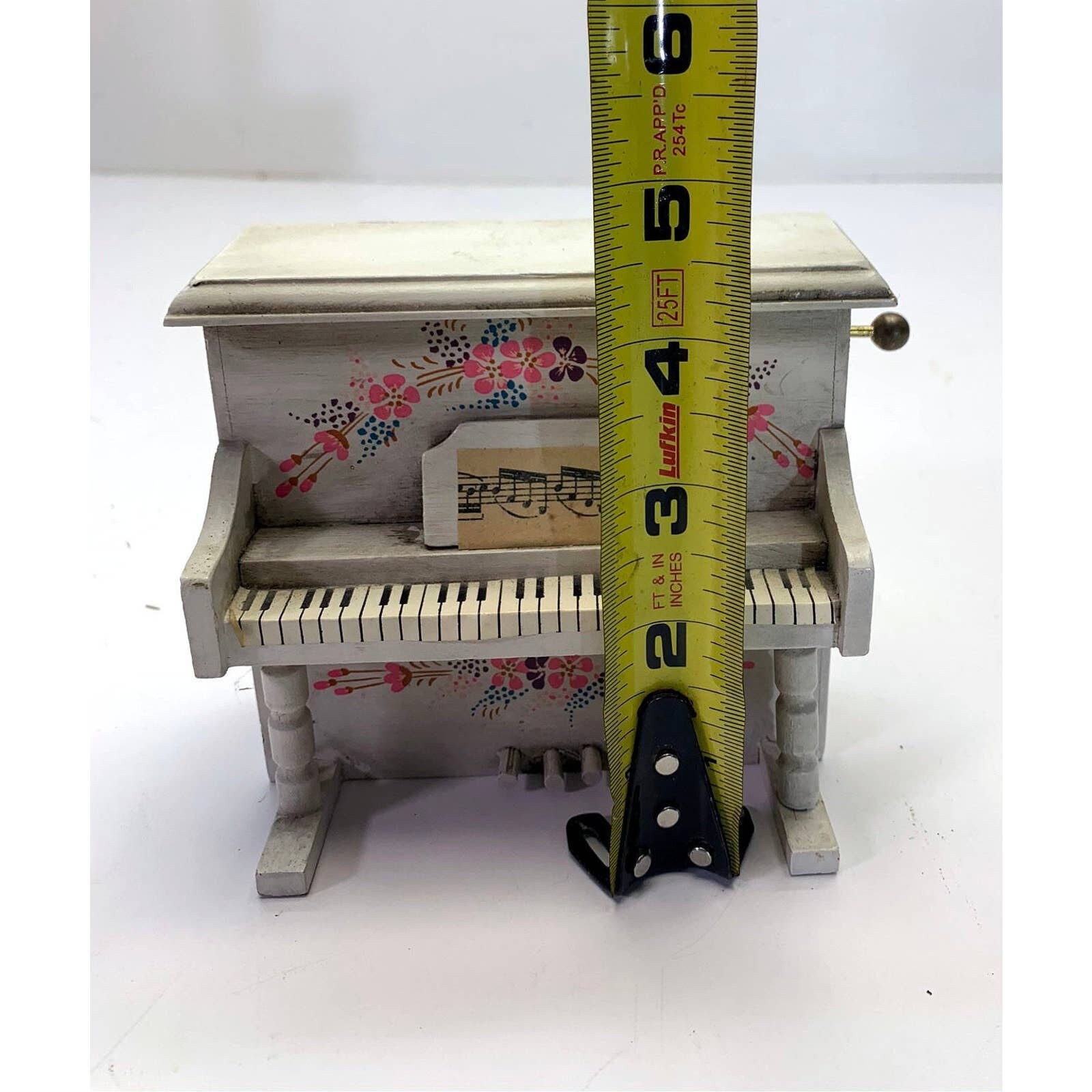 Vintage 1983 Enesco Music Box Upright Hand Painted White and Pink Piano ...