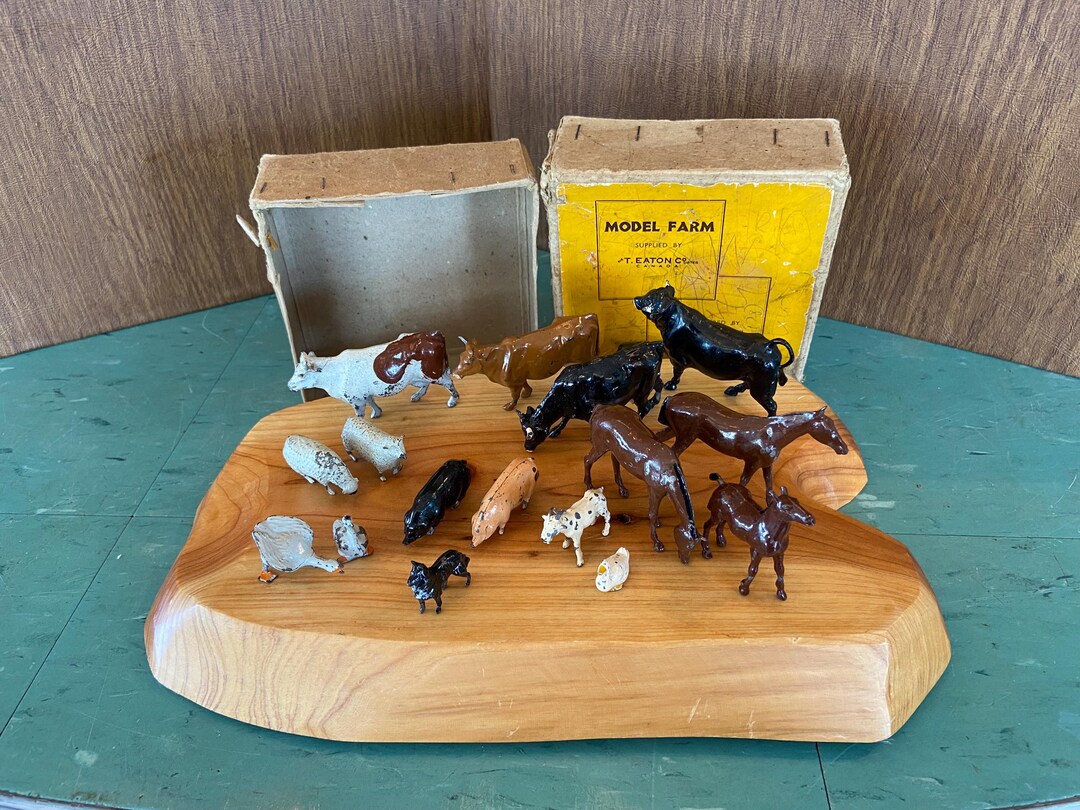 Vintage Lead Toys Model Farm Animals England Set in Box Britains Ltd ...