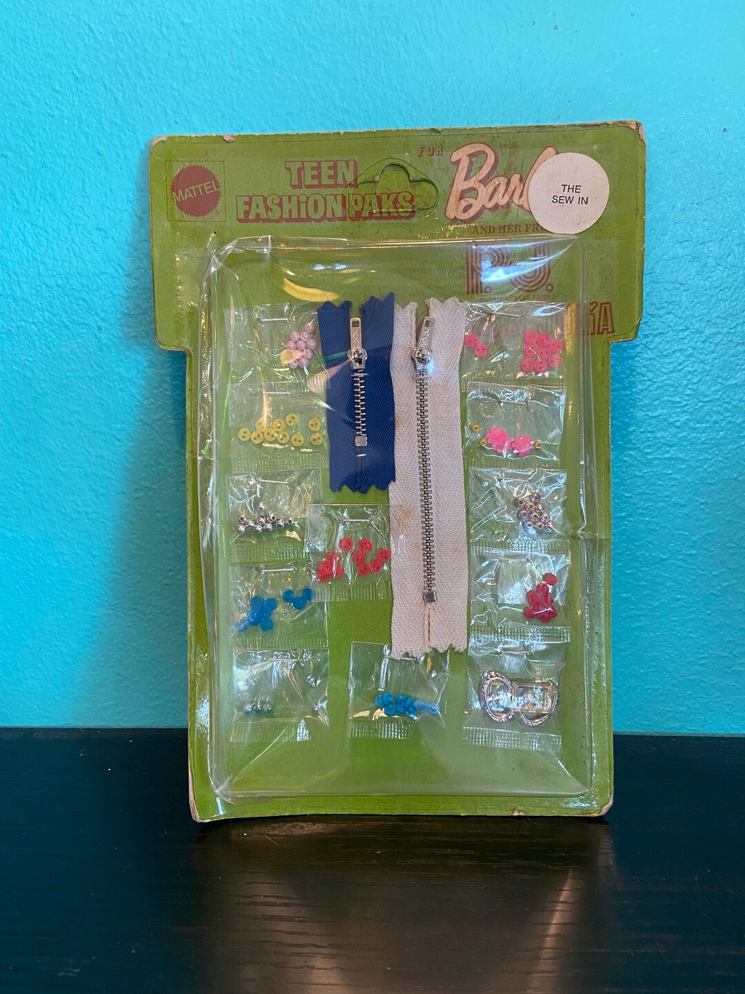 Barbie Vintage Sew in Buttons Zippers New Old Stock Unopened PJ ...