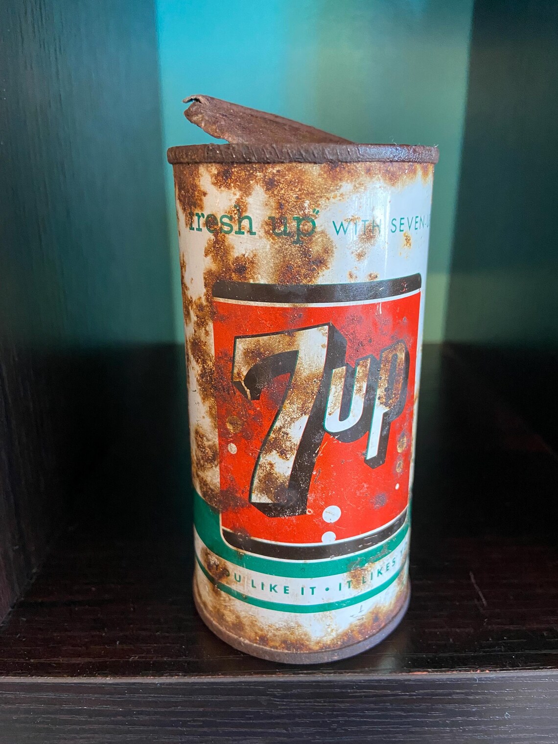 Vintage 7-up Pop Can, Memorabilia - Vintage Advertising, Collectible ...