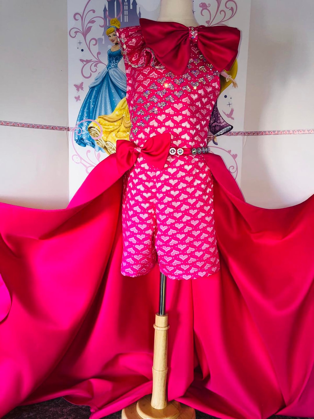 Fun Fashion Hot Pink Girls Pageant Ruffles Outfit Runway Outfit Pageant ...