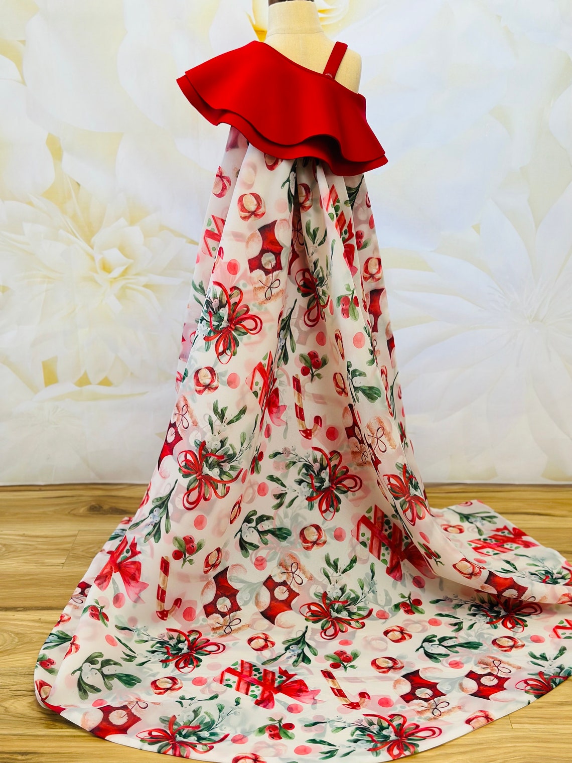 Red Fun Fashion Girls Outfit Neoprene Jumpsuit With Flowers Print Cape ...