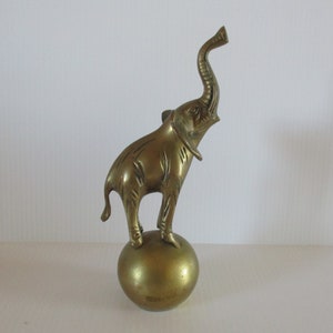 Vintage Brass Elephant Figurine, Circus Elephant Balancing on Ball - Etsy