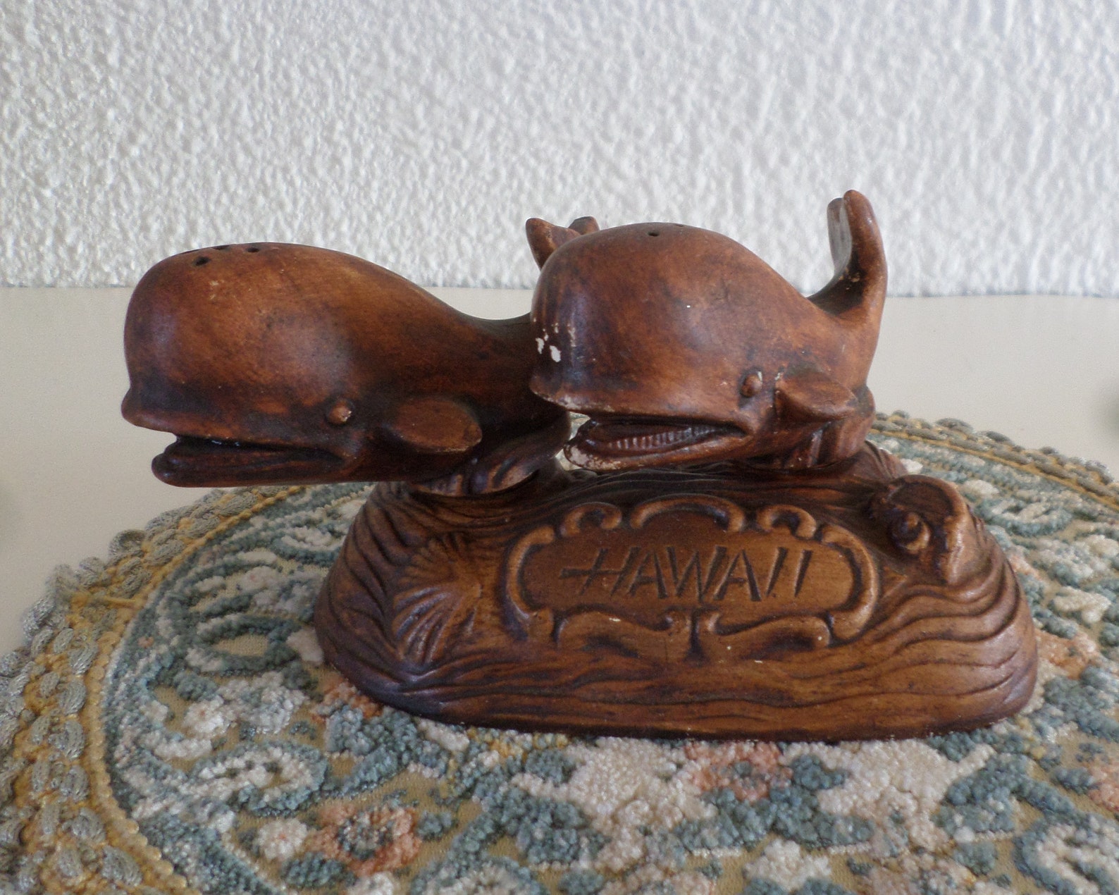 Vintage Whales Salt and Pepper Set by Treasure Craft Hawaii - Etsy