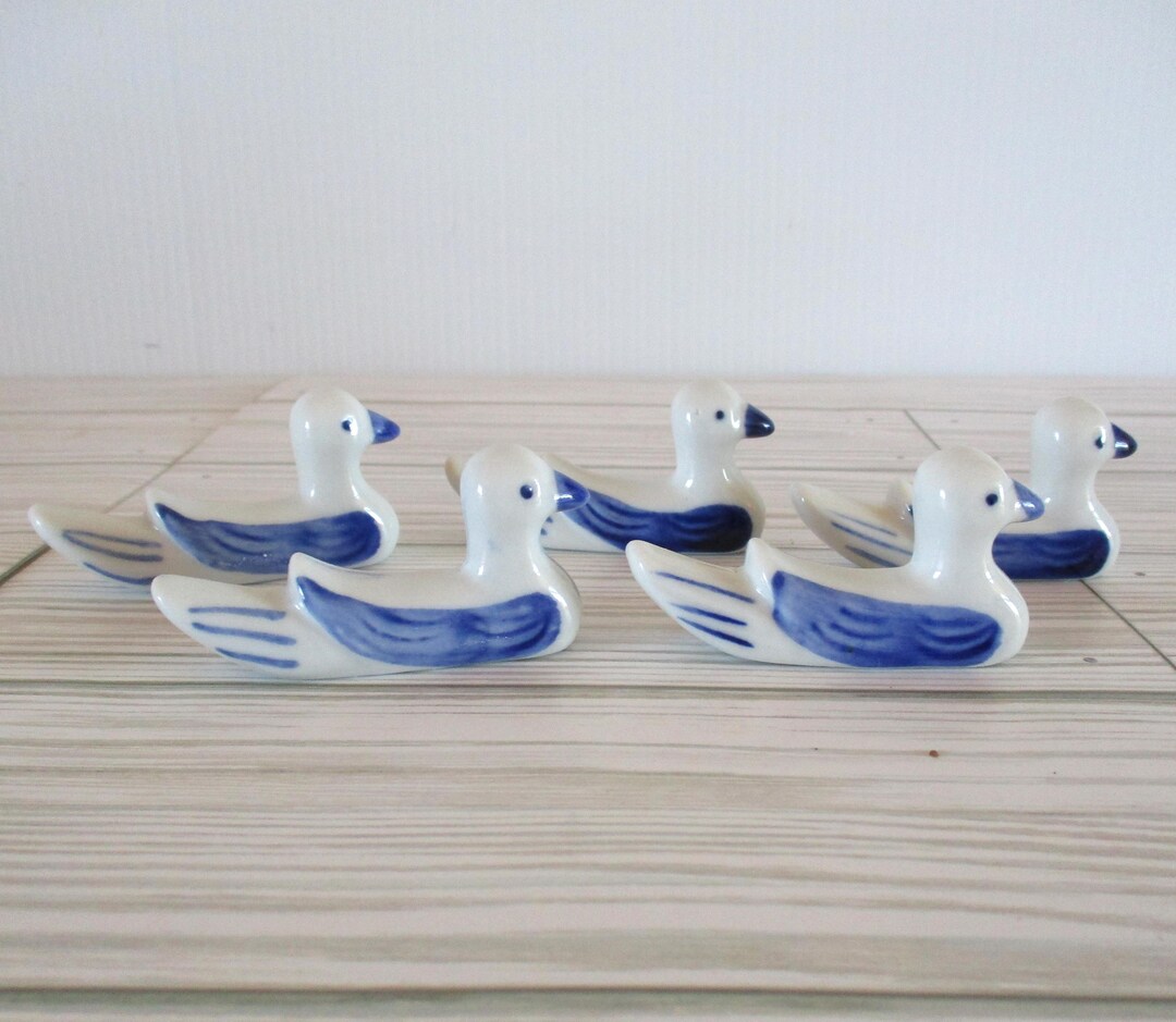 Vintage White and Blue Ceramic Duck Knife Rests, Set of 5, Duck Spoon ...