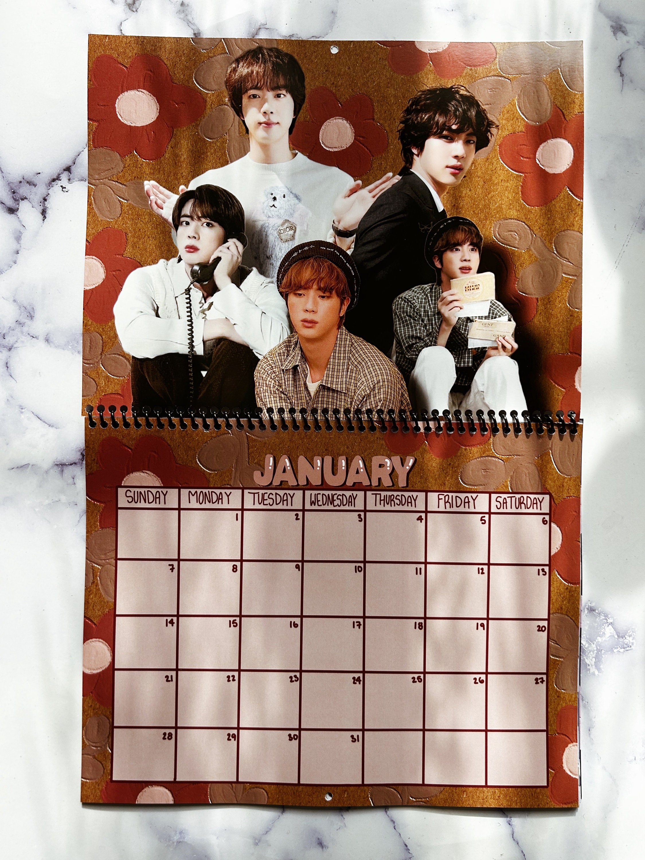 BTS 2024 Calendars BTS Jungkook 2024 Calendar venduto da Christiane ...