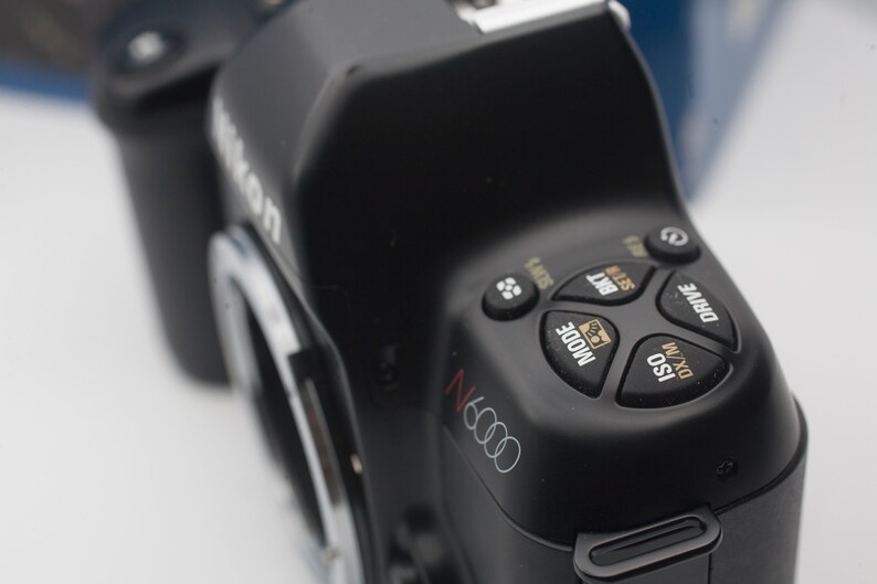 Nikon N6000 35mm Film Camera - Etsy