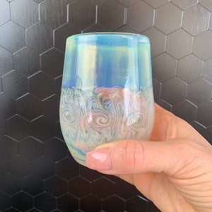 Color Changing Wine Glass Handblown Borosilicate Glass Elevated ...