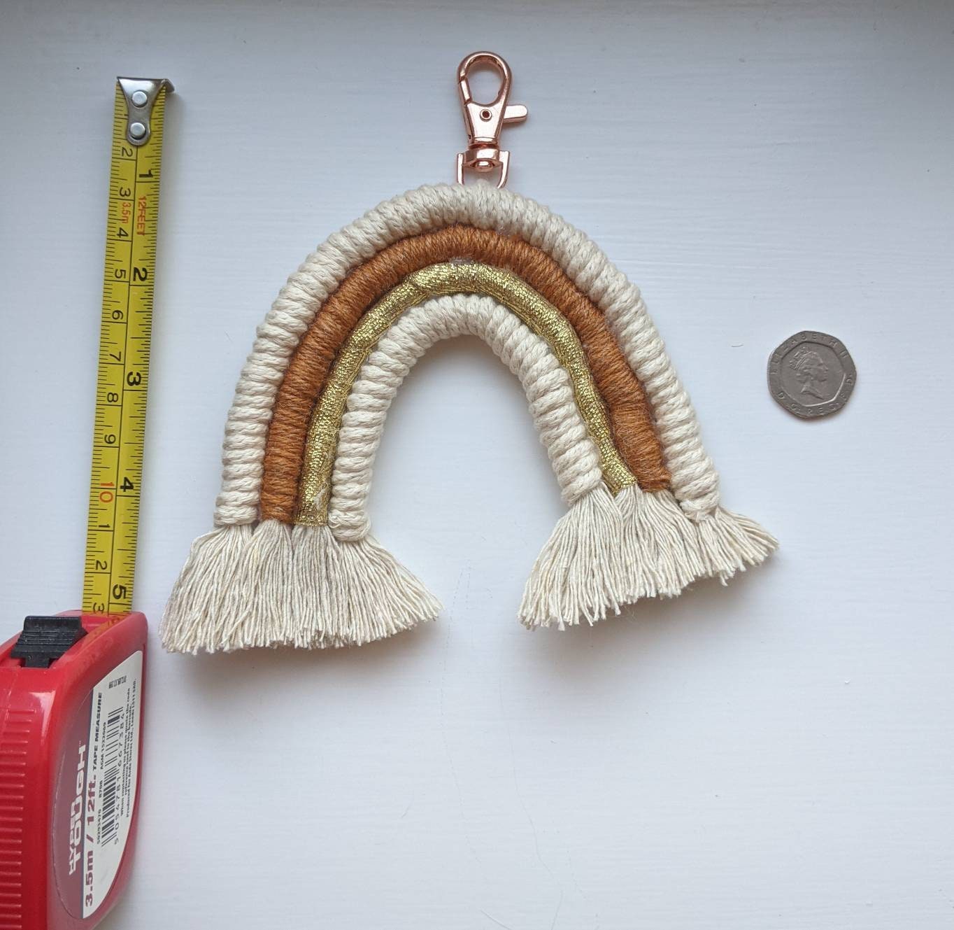 Llavero arco iris, arco iris macramé, llavero arco iris macramé ...