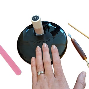 Black Nailpad - Foldable, Nail Painting Surface for Manicures ...