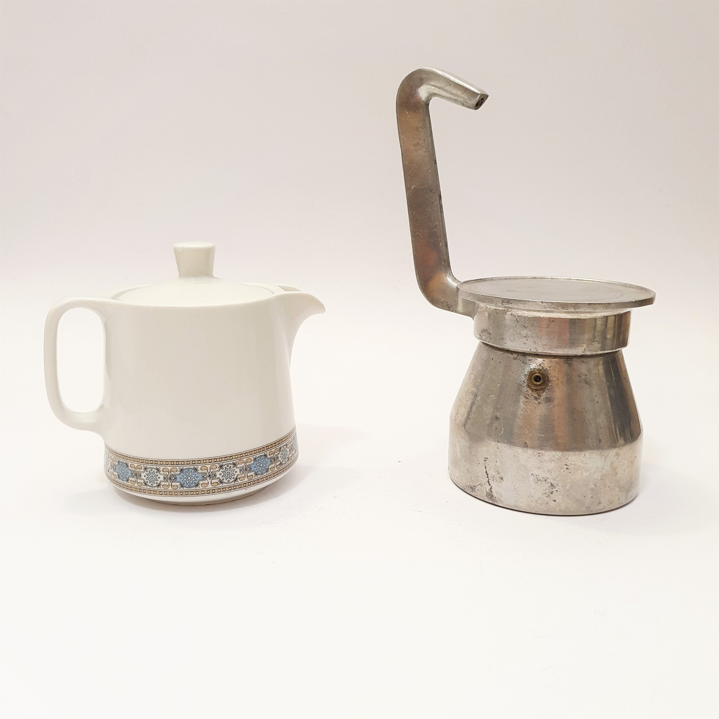 Vintage italienische Kaffeemaschine mit abnehmbaren Bricco IPA ...