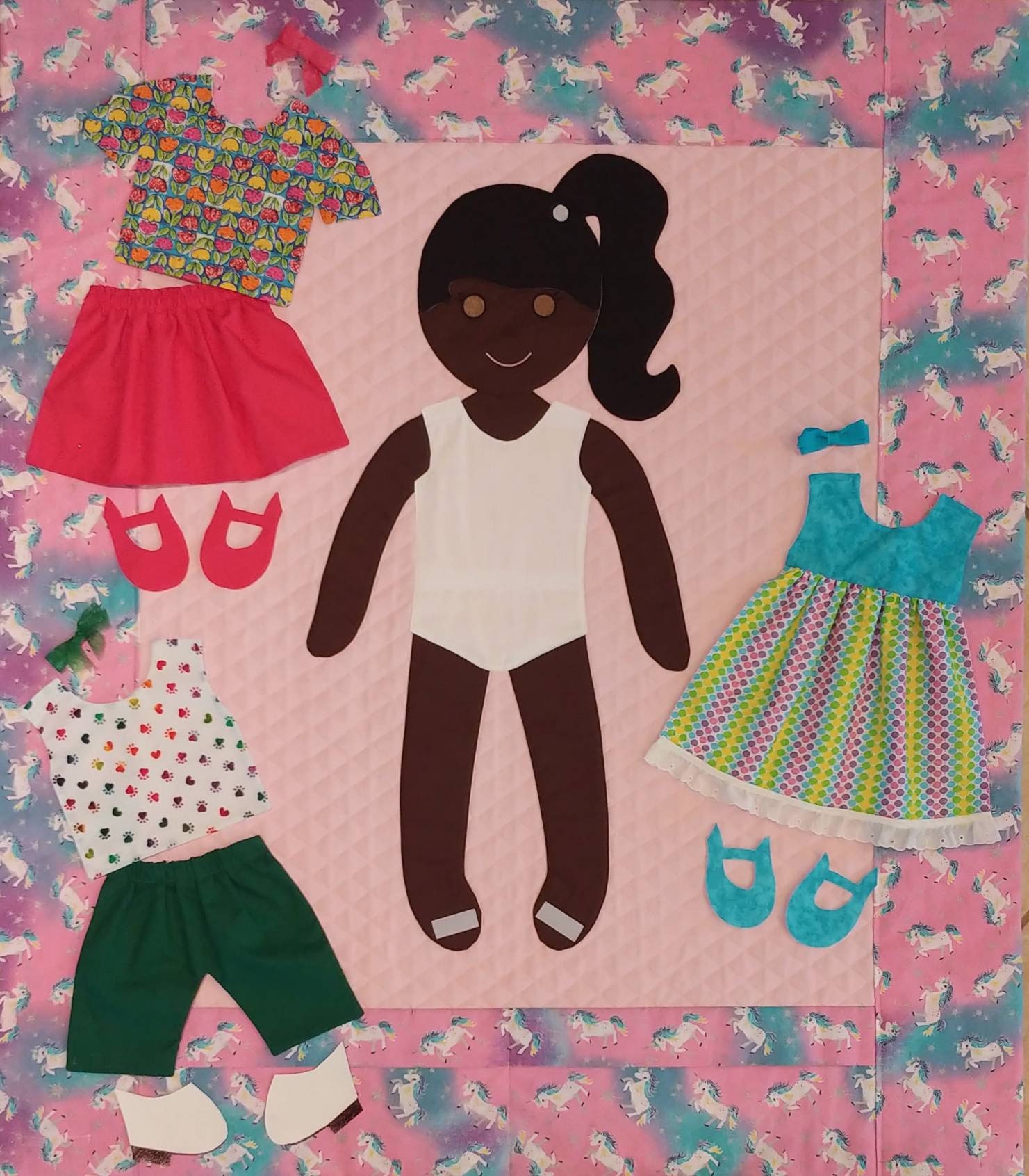 Jasmine Dark Brown Paper Doll Quilt for Baby or Young Girl, Motor ...