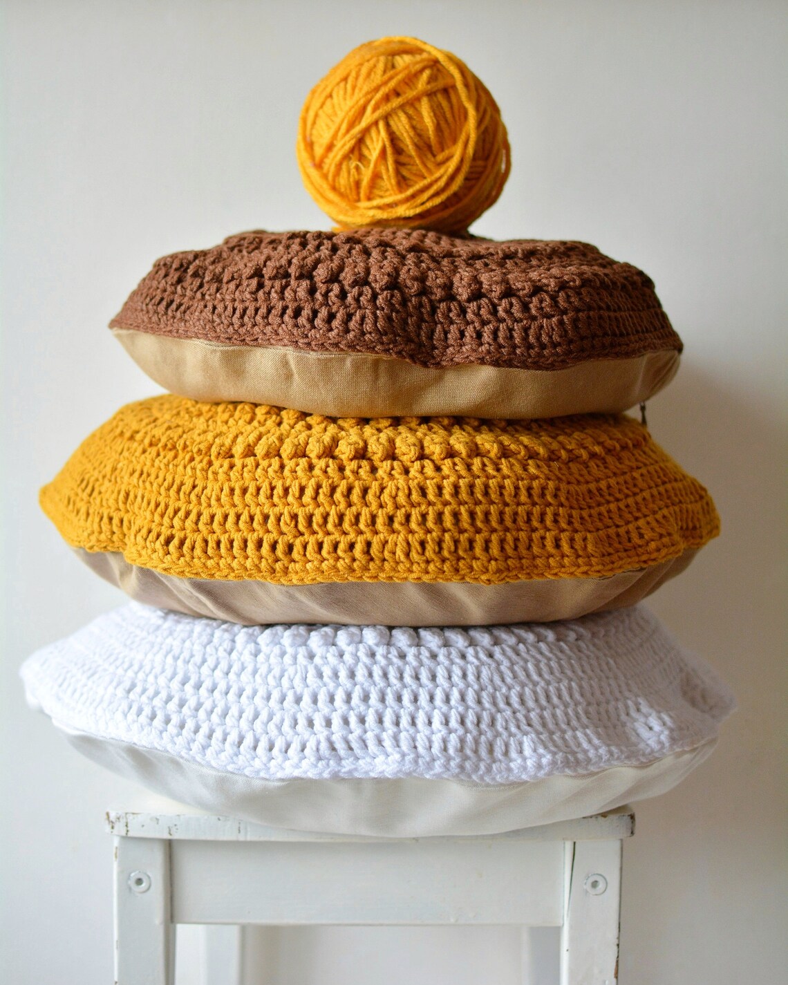 Crochet Pillow Cover Round Crochet Pillow Decorative Cushion - Etsy