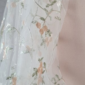 Peachy Pink Roses Wedding Veil, Floral Veil, Secret Garden Wildflower ...