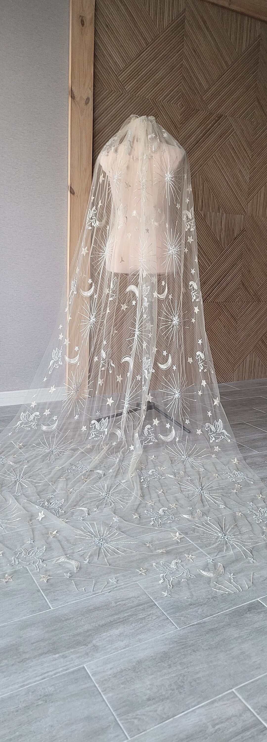 Pegasus Gold Silver Wedding Veil, Golden Silver Bridal Veil, Gold Stars ...