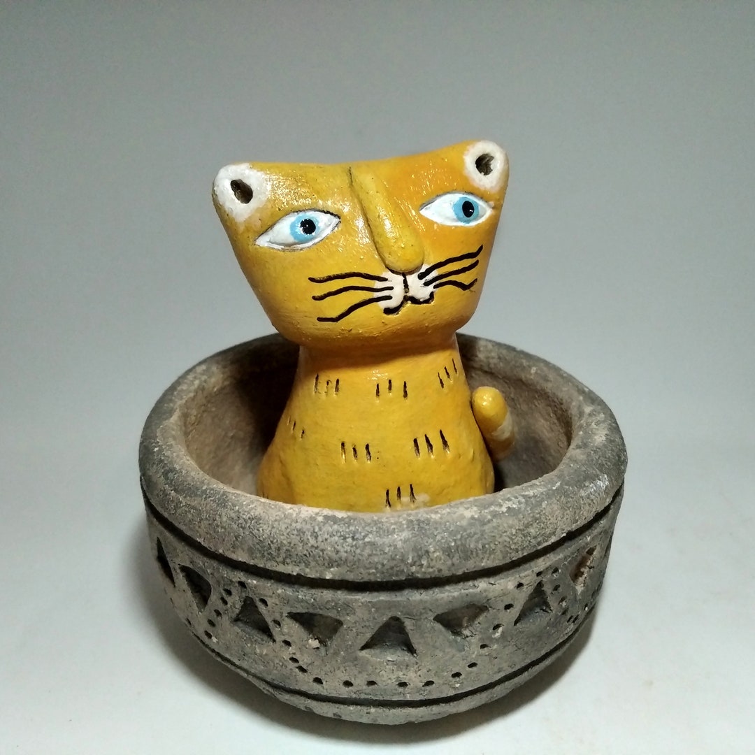 Ceramic Cat Figurine Handmade Cat Sculpture Yellow Cat Ceramic Kitten ...