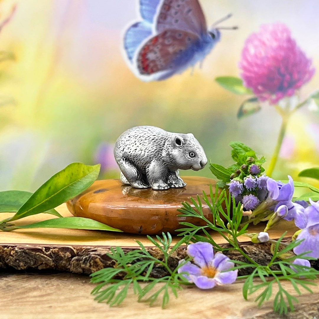 Wombat Australian Souvenir Micro Figurine, Australian Made Pewter Gift ...