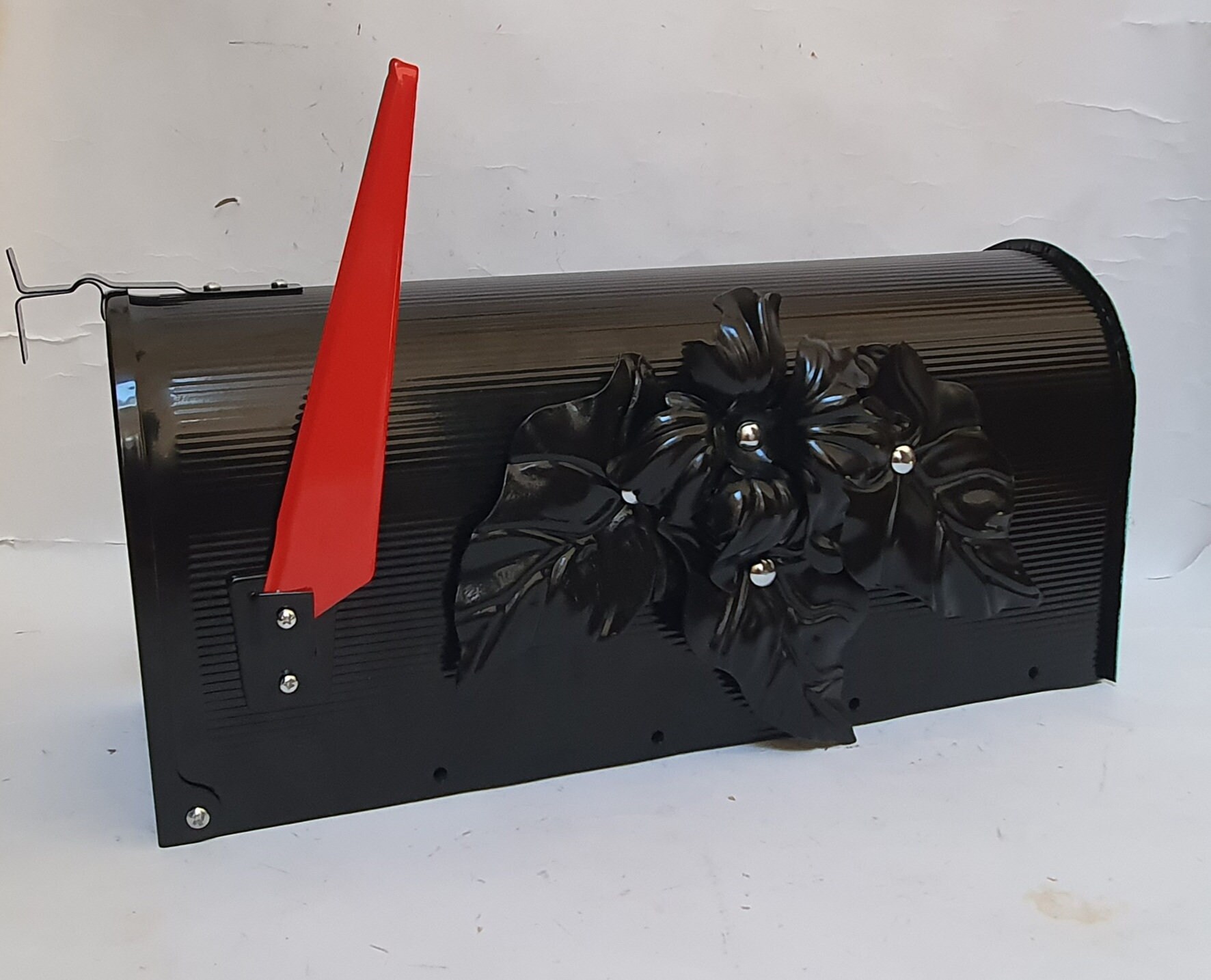 Black Mailbox Post Mounthandmade Forged Steel Flowerart - Etsy
