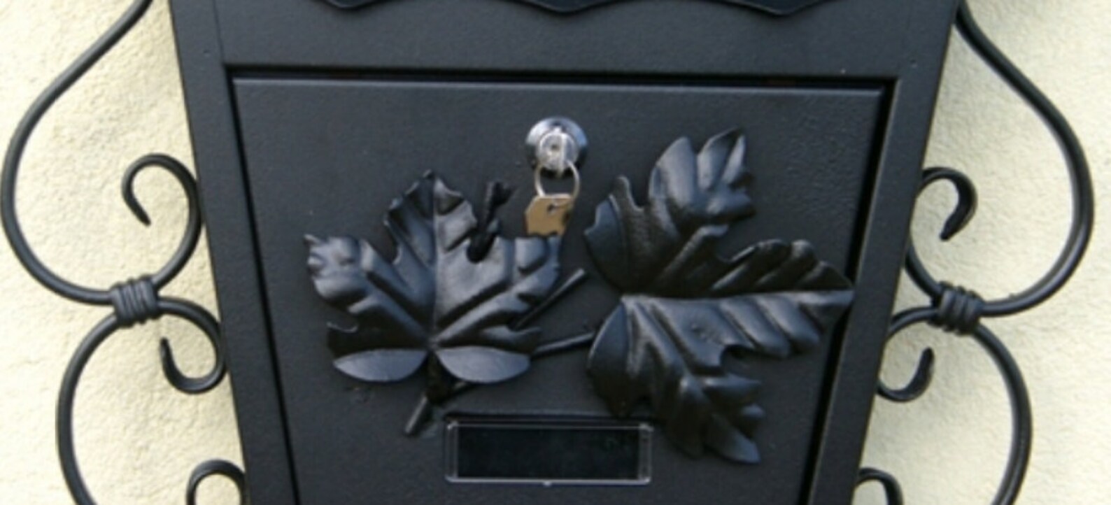 Metal Work Mailbox Wall Mounted ,messenger Bag ,metal Art Gallery ...