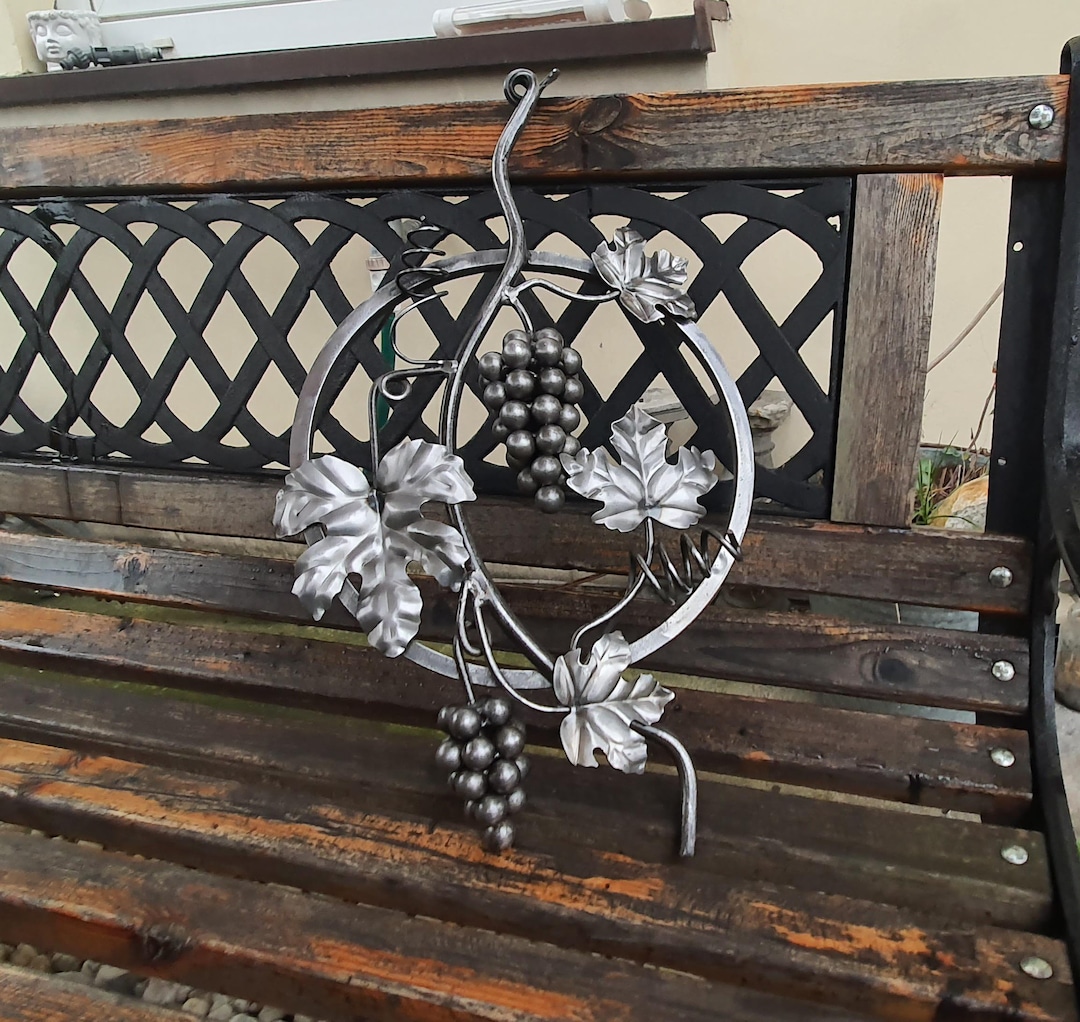 Forged Elements Rosette of Grapes ,vine Twig With Grape Craft Work ...