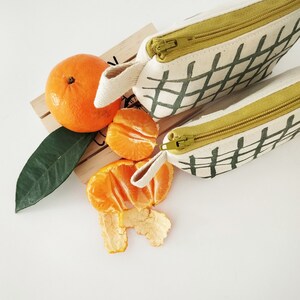 Minimal Grid Print Zipper Pouch, Blockprinted Canvas Purse, Minimalist ...