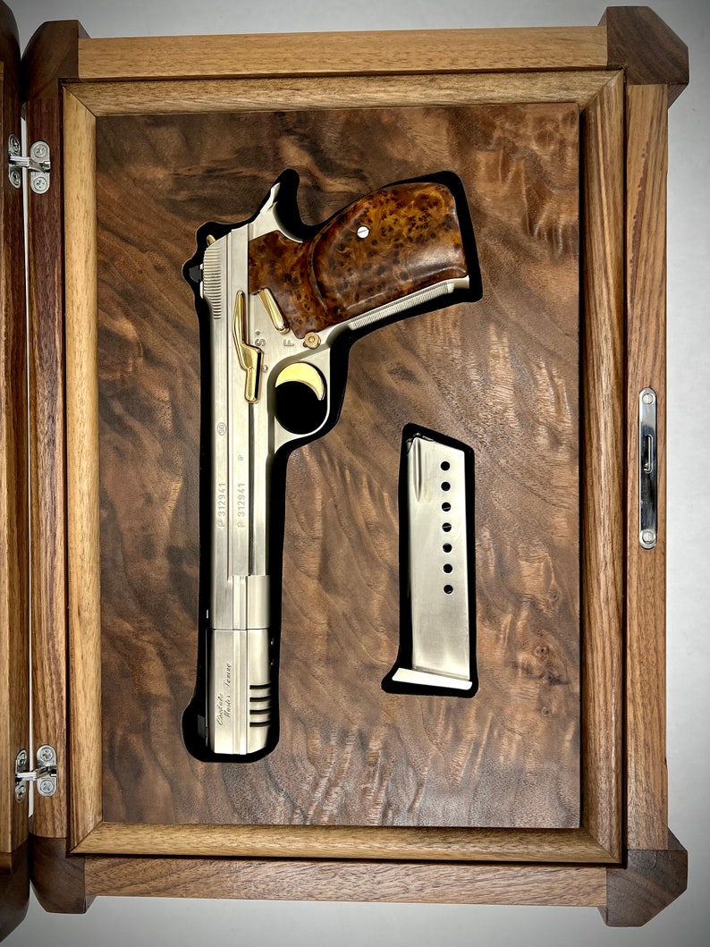 Handcrafted Pistol Display Case in American Walnut With Walnut - Etsy