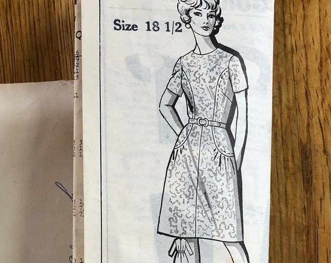 60s A-line or Sheath Dress Sewing Pattern / 1960s Vintage Women's Dress ...