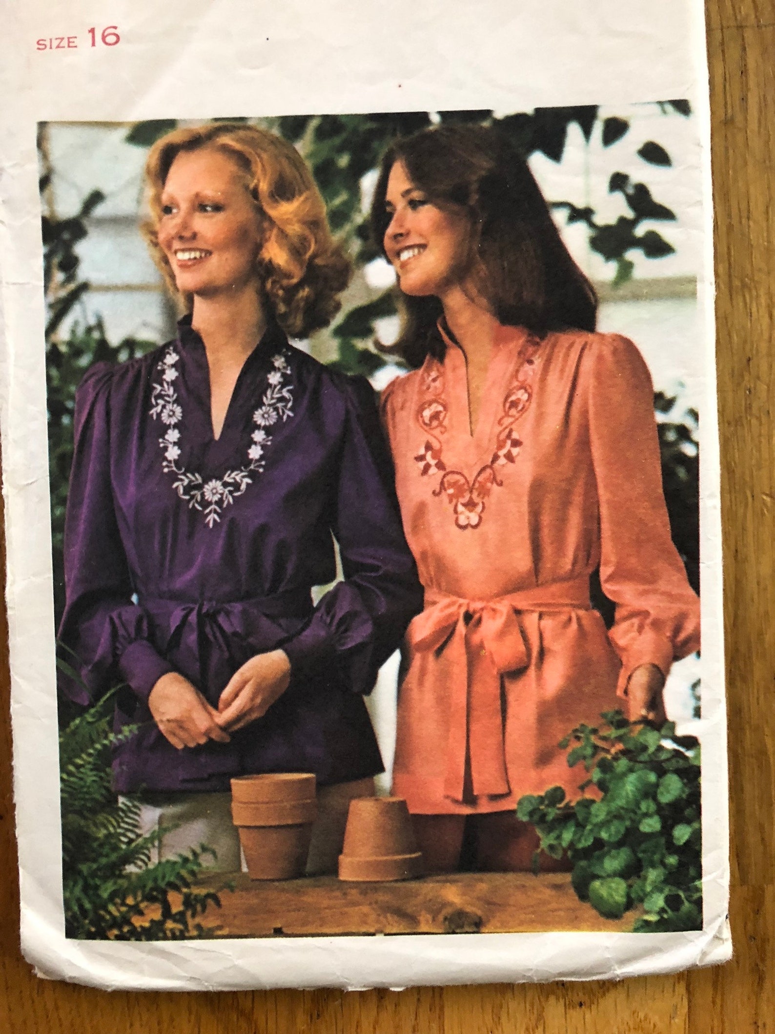 70s Boho Top Sewing Pattern / Vintage Women's Blouse Belt - Etsy