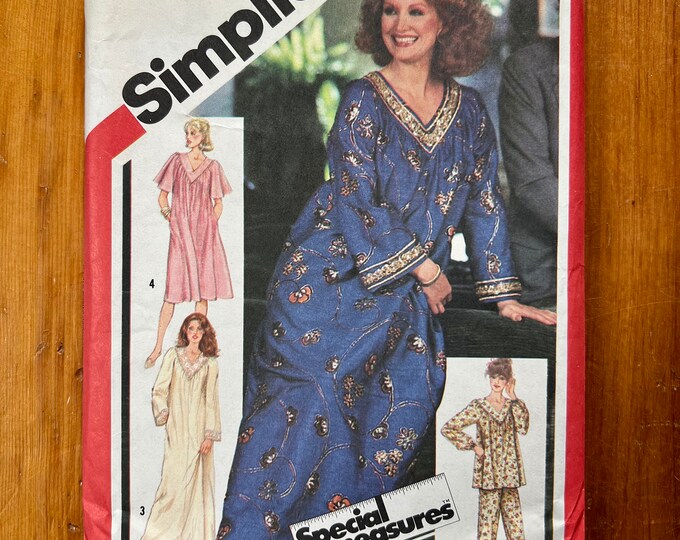 Muu Muu Dress Pattern / 80s Vintage Caftan / Cover-up / Tent Dress ...