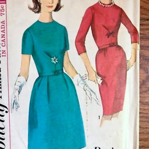 60s A-line or Sheath Dress Sewing Pattern / 1960s Vintage Women's Dress ...