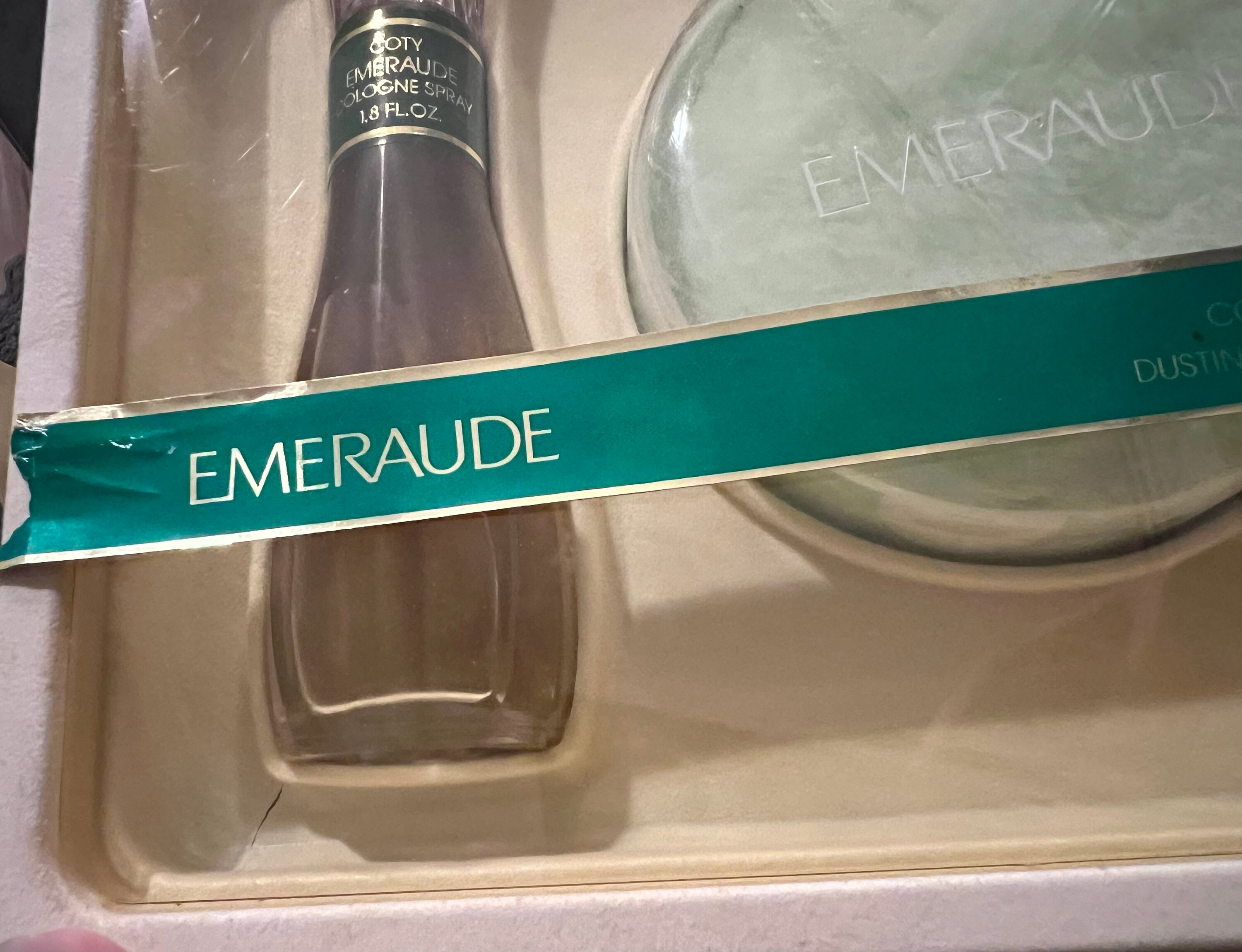 Vintage Cory Emeraude Gift Set Cologne Spray 1.8 FL Oz and Dusting ...