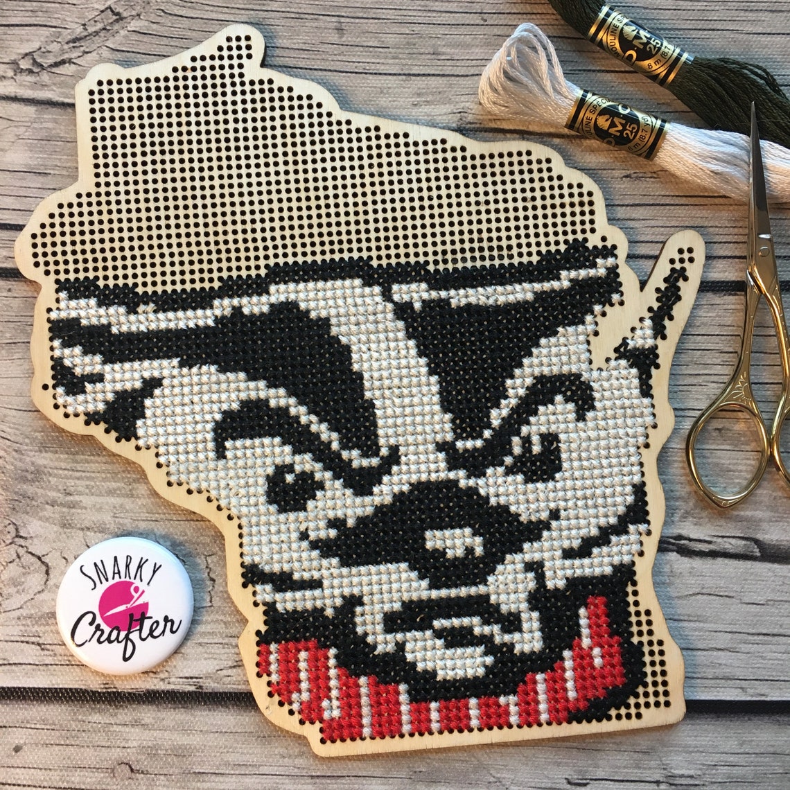 Stitchable Wooden Wisconsin State Silhouette | Cross Stitch ...