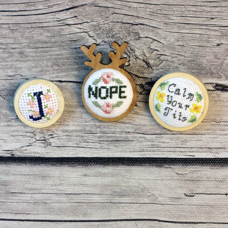 Stitchable Wooden Brooches empty Cross Stitch Embroidery | Etsy