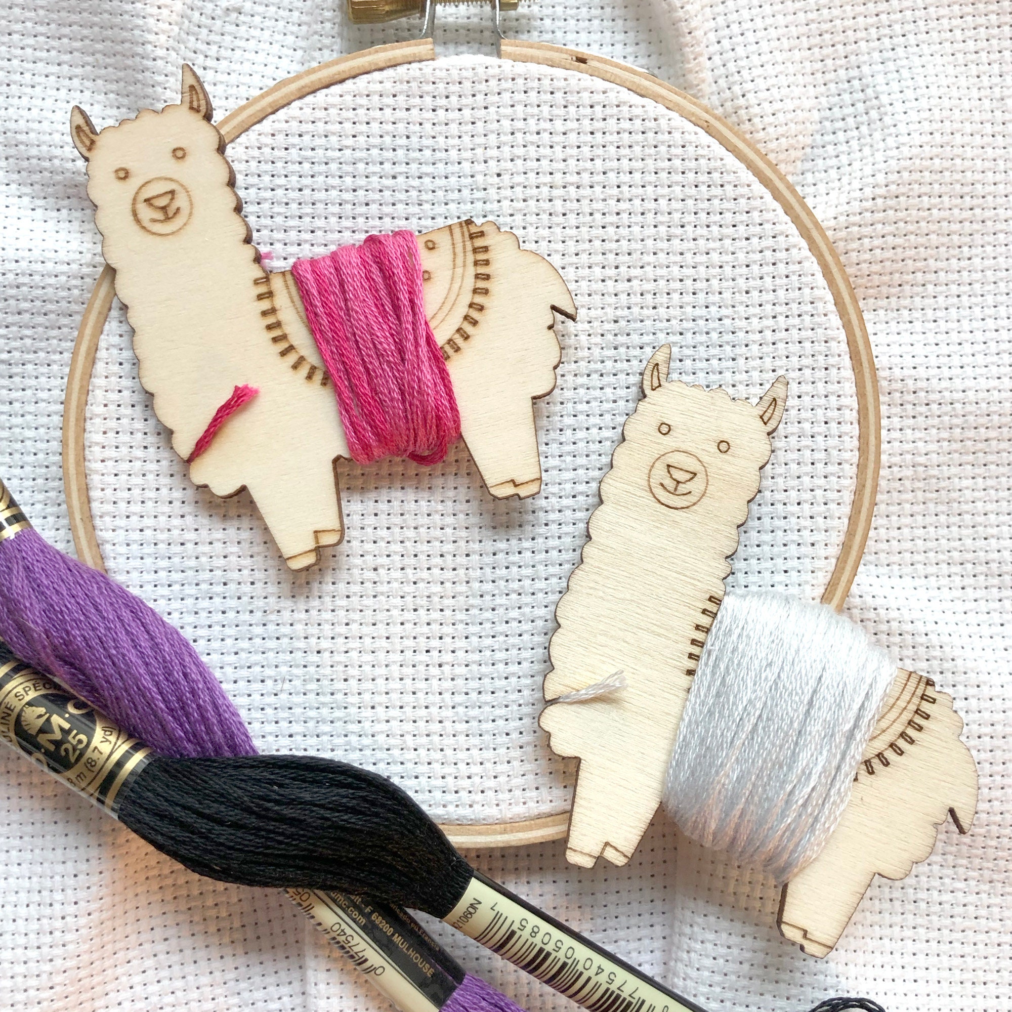 Llama Floss Spools: Set of 4 | Wooden Alpaca Thread Storage Bobbins ...