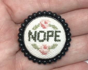 Empty Cross Stitch or Embroidery Pendants With Inserts Set of | Etsy