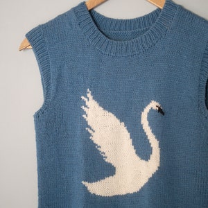 Sweater Knitting Pattern Vintage Swan Top in the Round Intarsia ...