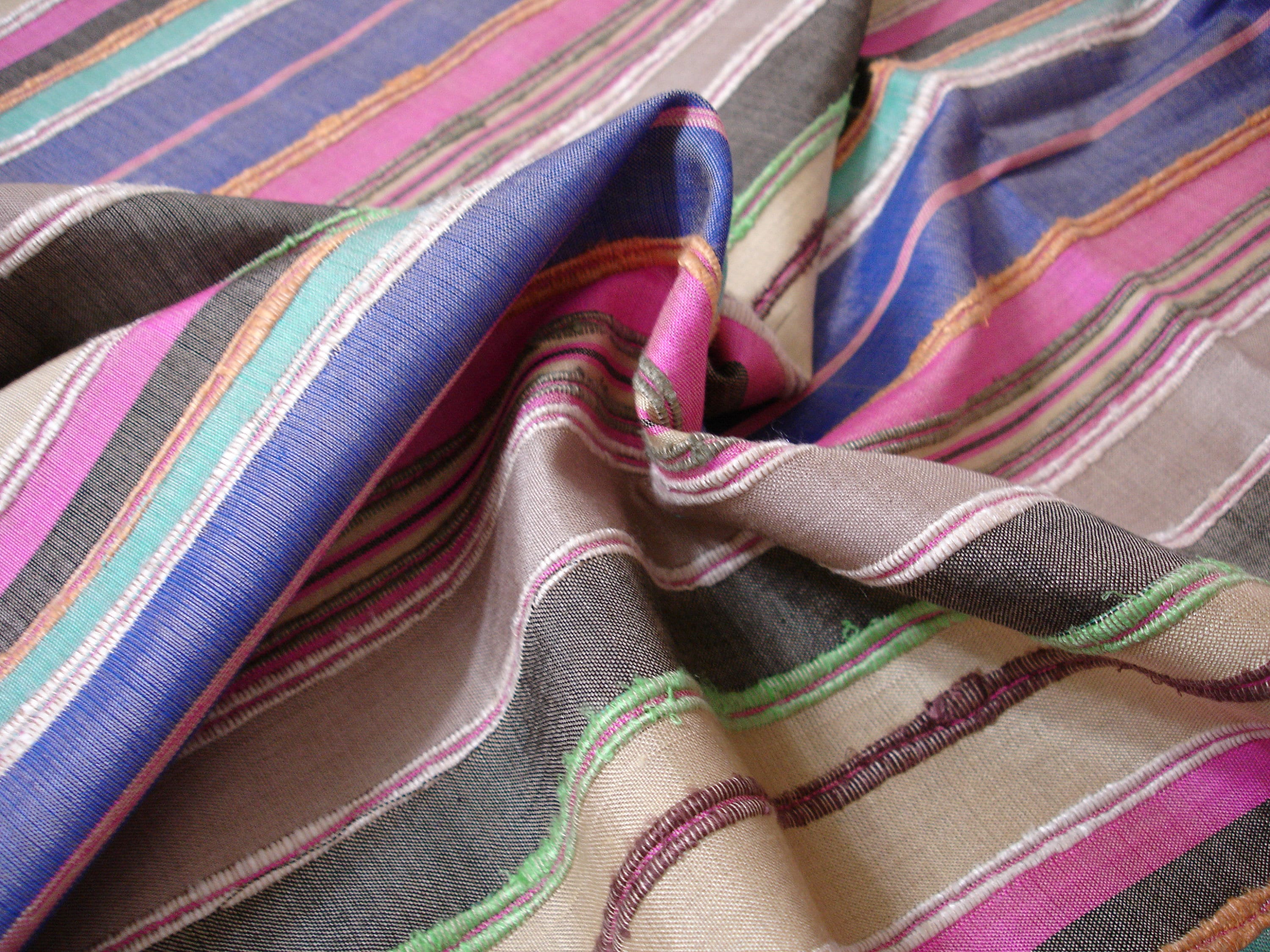 Silk Multi-Color Stripe Fabric Yardage 2 1/4 yds x 37 1/2 wide - Etsy.de