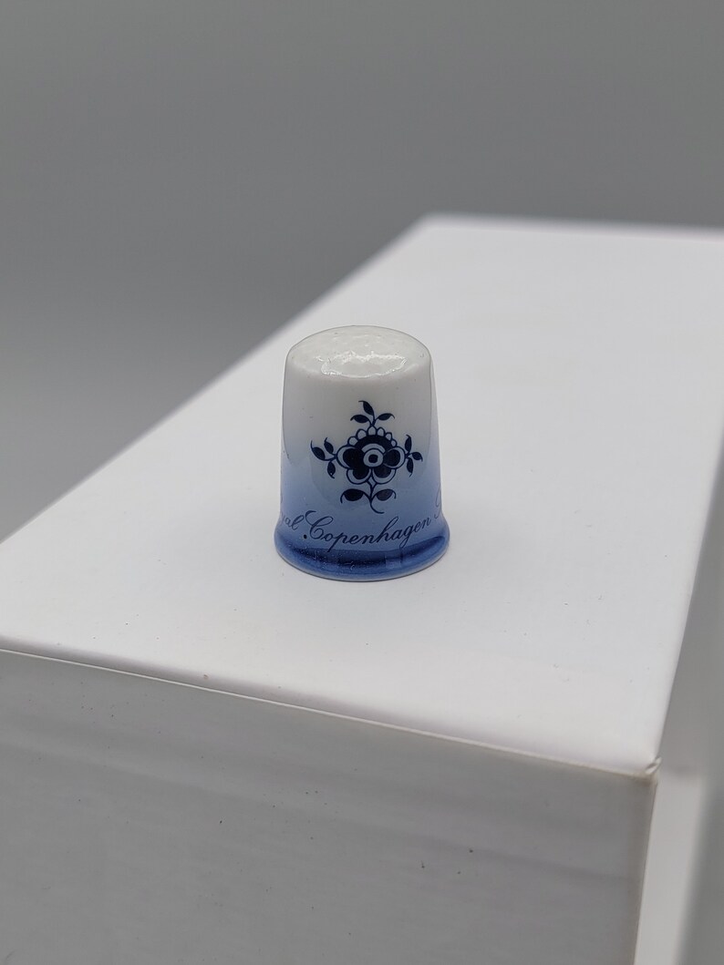 Vintage Collectible Decorative Thimbles - Etsy